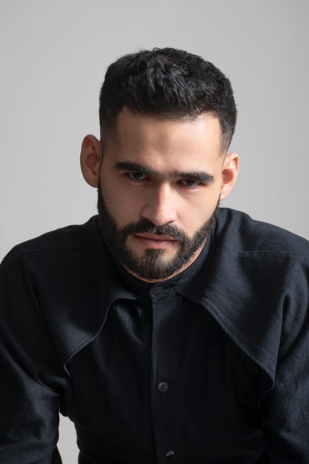 Raúl Andrade, su reto como Orfeo en Órfico Blues - Puerta Escénica