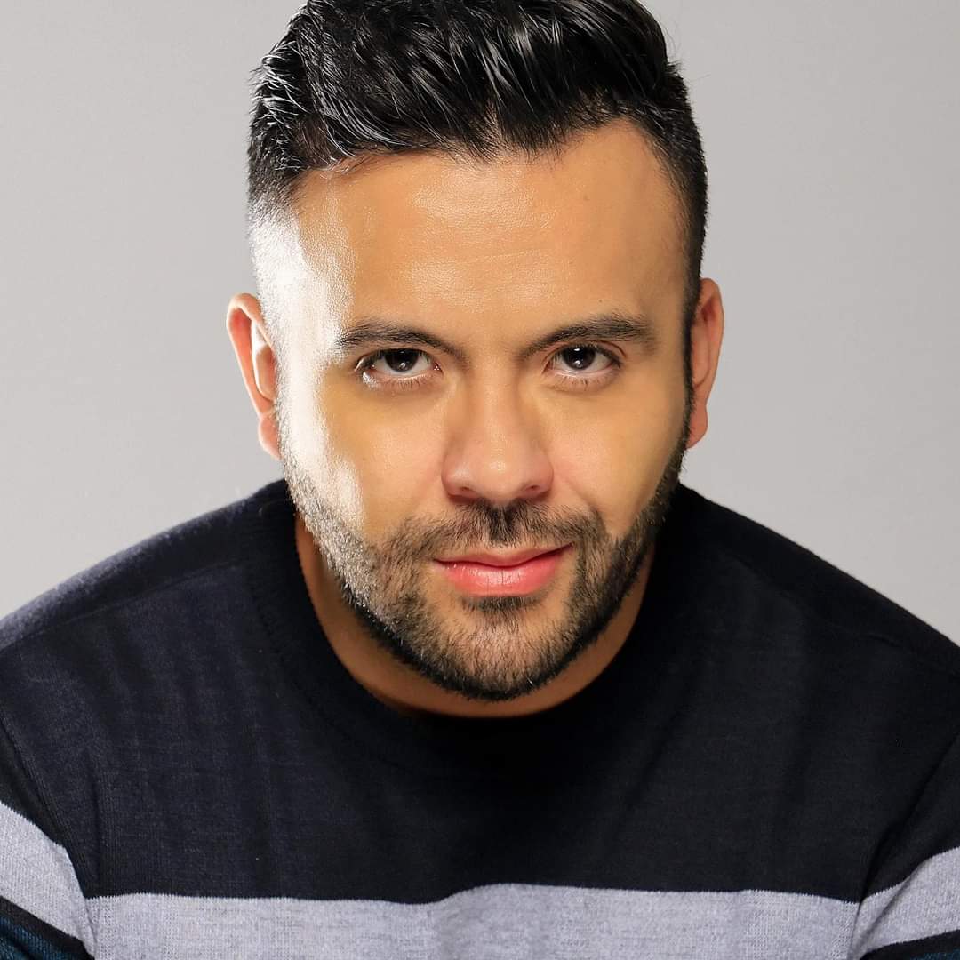 Alex Galindo regresa con su nuevo proyecto teatral “Te Amo Fausto ...